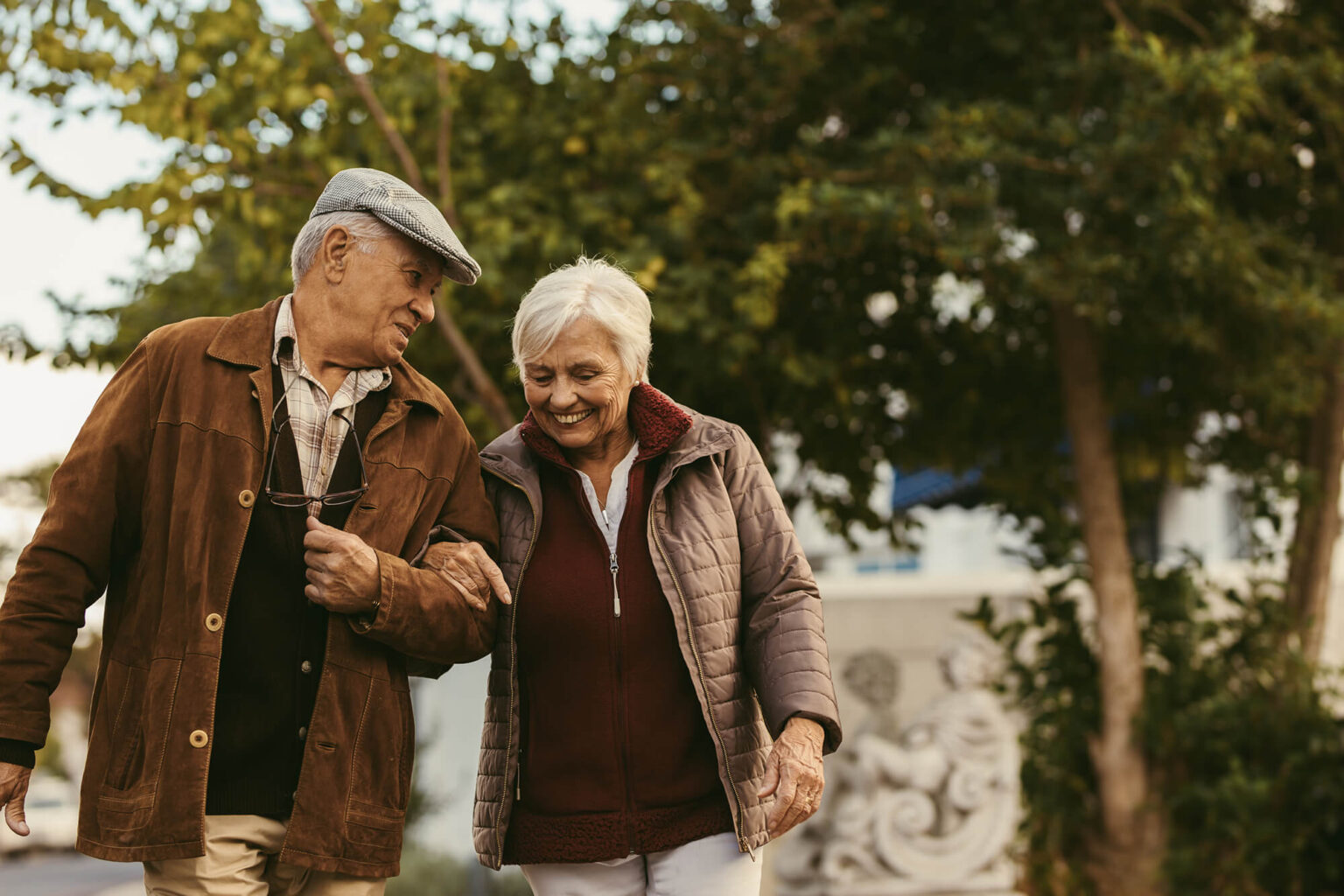 Senior Living Tour: What to Expect During Visits